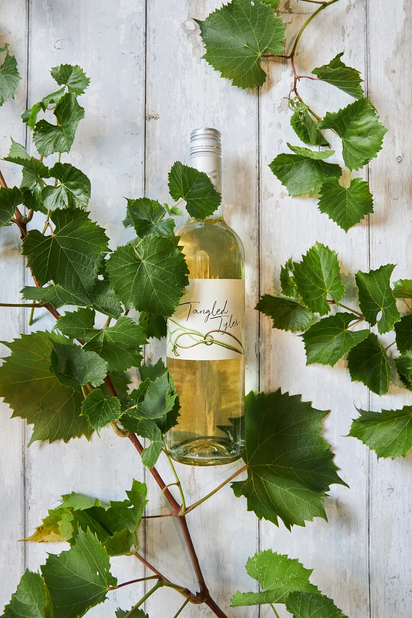 Tangled Tyler VQA Ontario White Wine - Sprucewood Shores